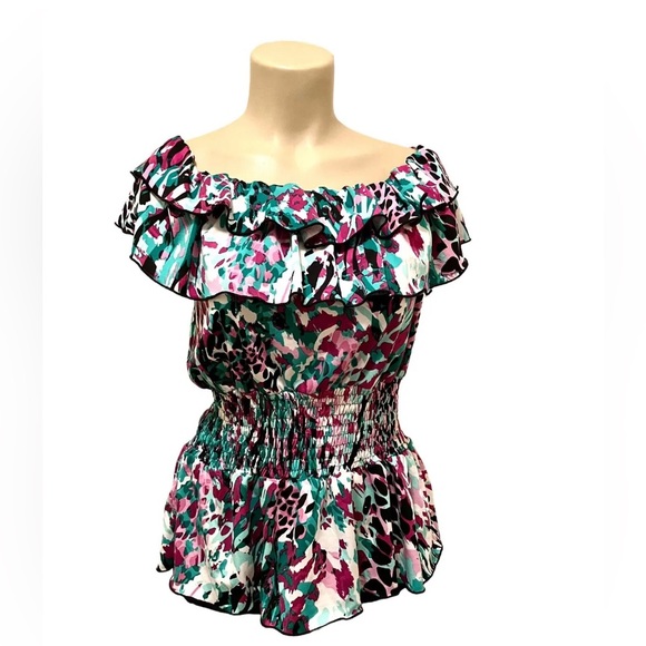 susie rose | Tops | Susie Rose Size Xxl Ruffle Peasant Top Green Purple ...